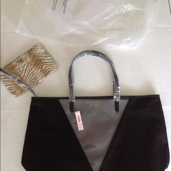 Victoria's Secret | Bags | Nwt Vs Bag Set | Poshmark